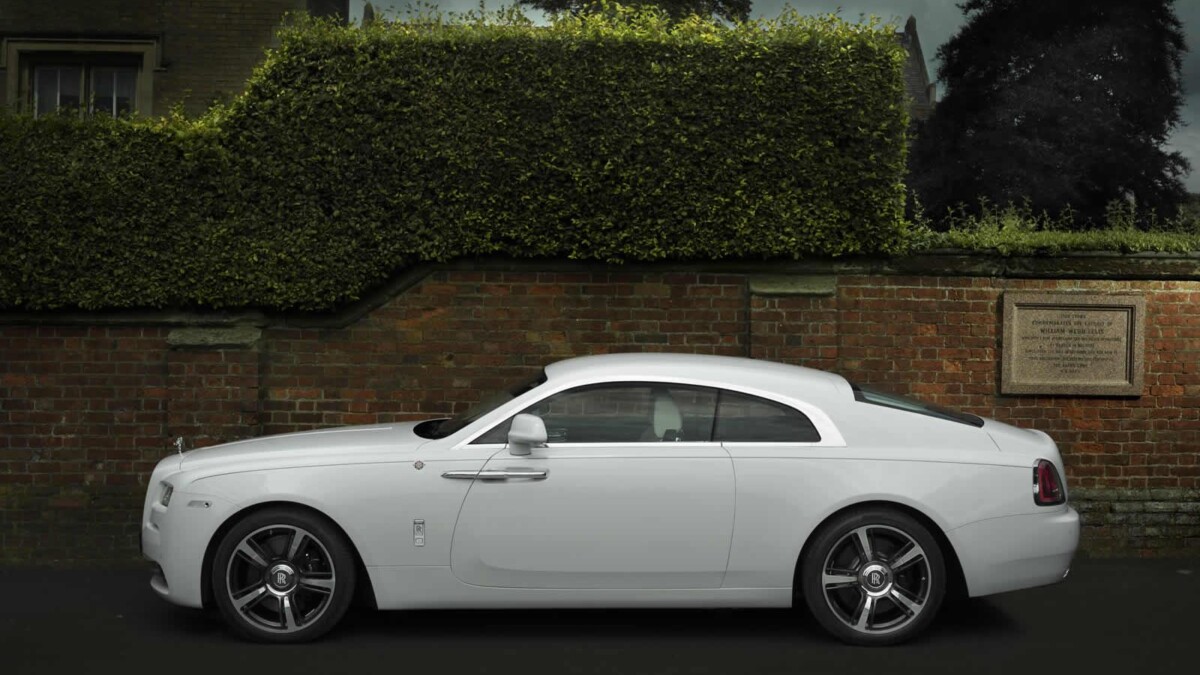 Rolls-Royce unveils Wraith – History of Rugby - Autofreaks.com