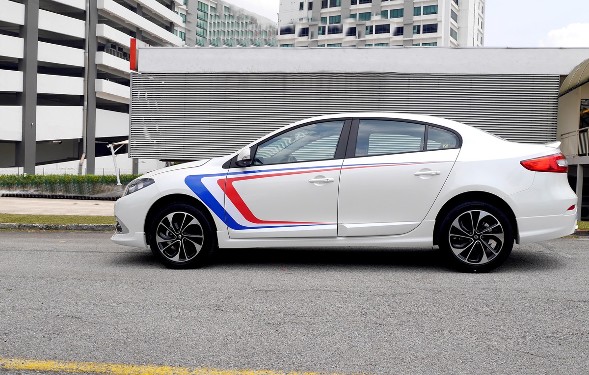 Renault Fluence Formula Edition Launched, Priced at RM126,688 ...