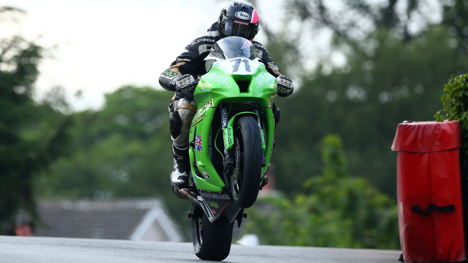 Davey Lambert dies after crash at Isle of Man TT - Autofreaks.com