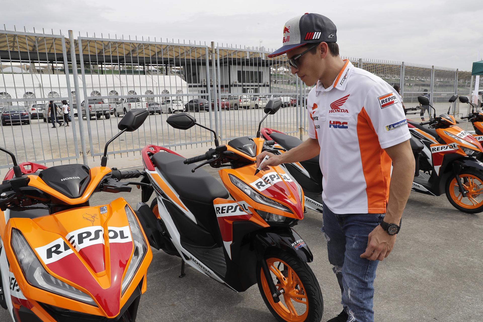 Repsol Honda Team riders promote safe riding in Malaysia - Autofreaks.com