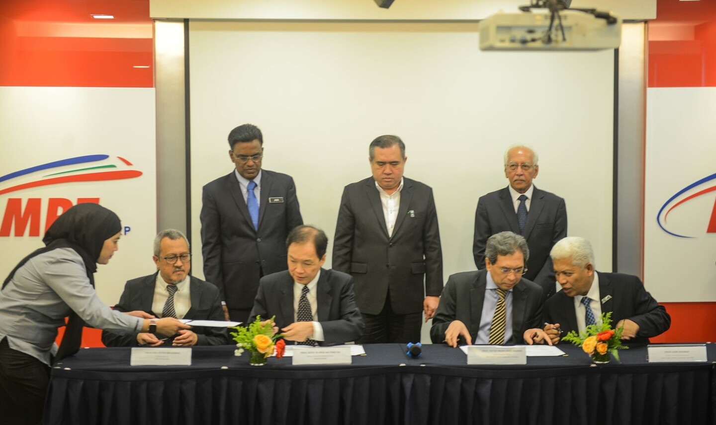 MRT Mutiara Line Project Advances With Key Contract Signing ...